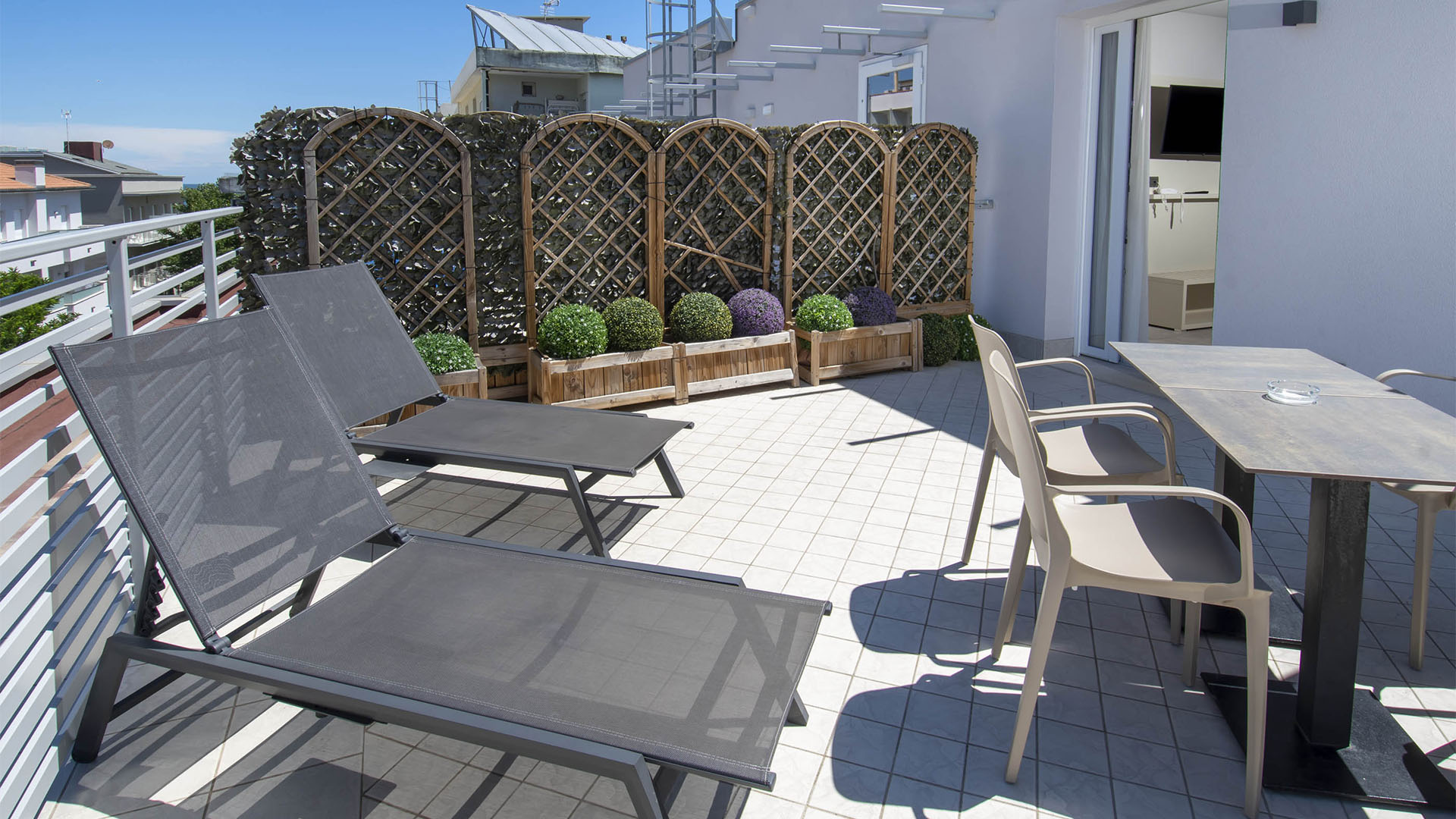 Primrose Hotel - Residence Hotel 3 stelle Superior | Rivazzurra di Rimini